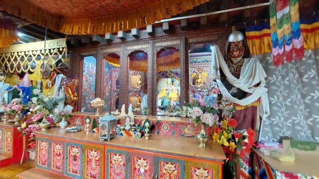 The Healing Temple of Paro – Dorji Wangchuk
